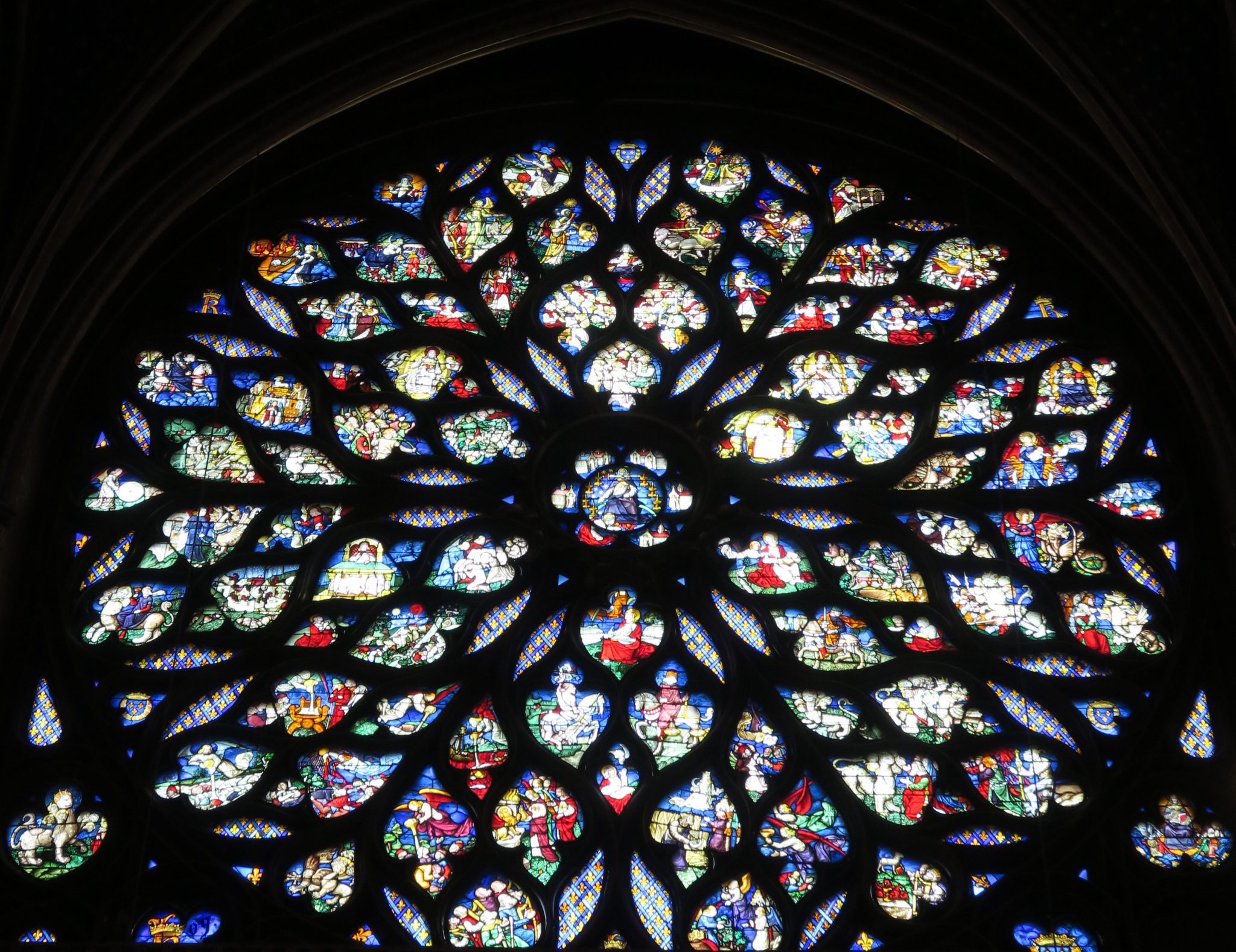 Sanctity and Royalty: Housing the Crown of Thorns at Sainte-Chapelle ...